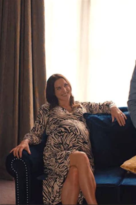 Kelly Gough Wearing Our Pregnancy Prosthetic To Play Stacey In Marcella Season 3 Actingpregnant