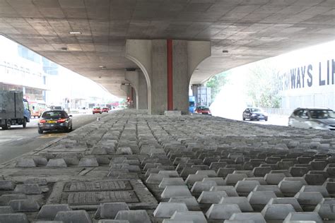 What Is Hostile Architecture 25 Examples Of Defensive Architecture Archute