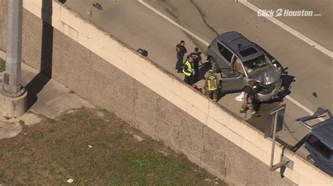 Sky 2 Flies Over Scene Of South Loop Fatal Crash Youtube