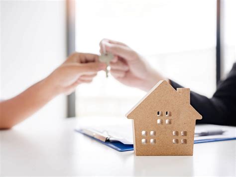 Українцям виплатять компенсації за пошкоджене і зруйноване майно Новости Section Ukr Net