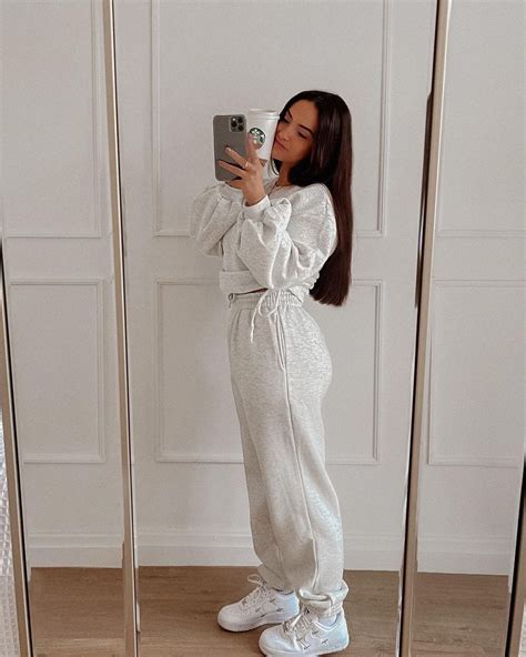 15 Trendy Outfits For Slim And Short Girls To Wear This Year Branded