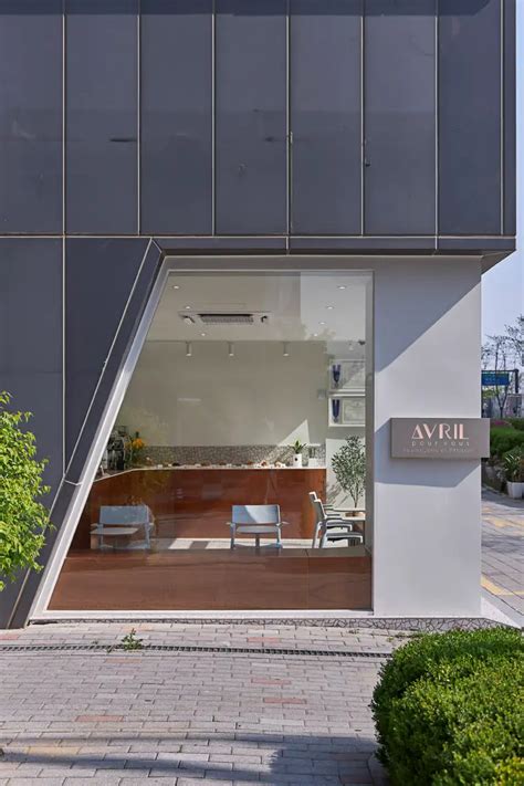 화이트and우드톤 16평 모던카페인테리어 강서구 마곡동