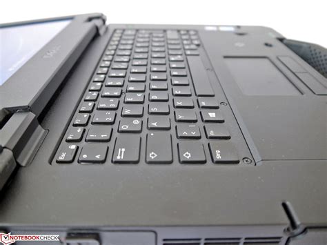Dell Latitude 14 Rugged Extreme Notebook Review NotebookCheck Net Reviews
