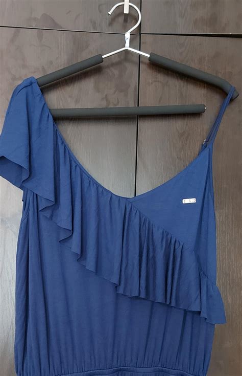 საუკეთესო ქალის მამაკაცის და ბავშვის ტანსაცმელი ფეხსაცმელი და აქსესუარები მიტანის სერვისი