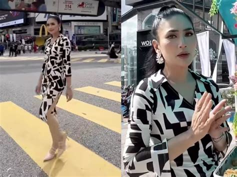 Baju Terbelah Sampai Paha Sambil ‘cat Walk Netizen Tazkirah Fasha