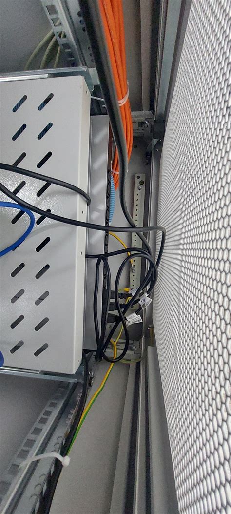 My New Simple And Cleaned Up Homelab [wip] R Homelab