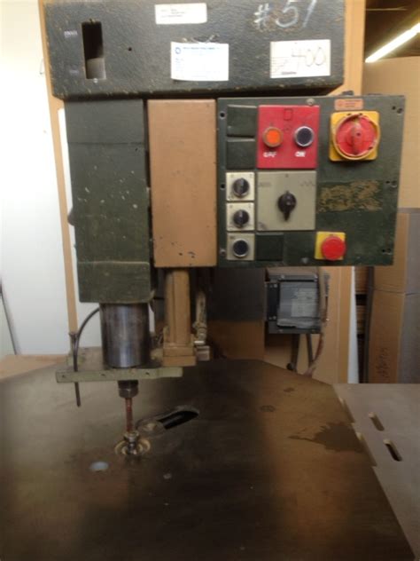 Used Scm R9 Over Head Router 7 5hp Coast Machinery Group