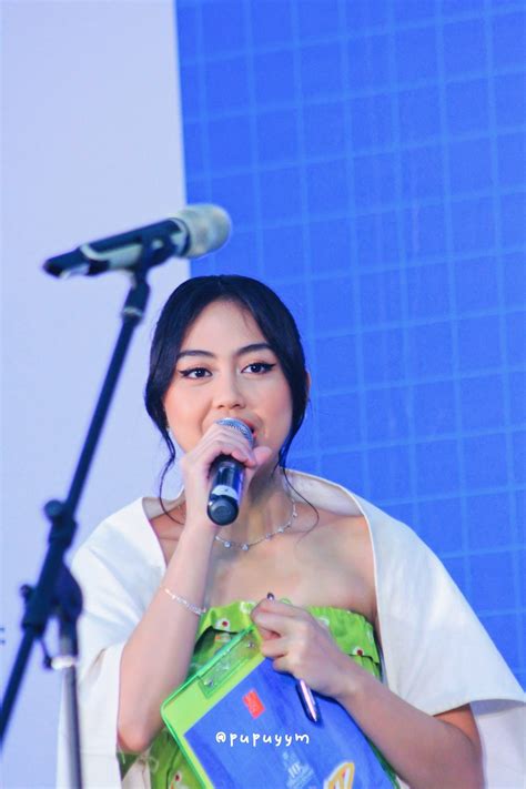 Sisca Jkt48 Tours Dan Members