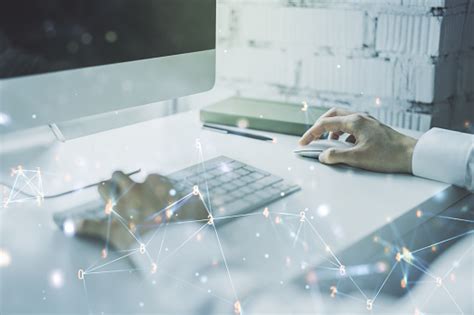 배경 인공 지능 및 기계 학습 개념에 컴퓨터 키보드에 입력 창조적 인 추상 무선 기술 홀로그램과 손 다중 노출 개념에 대한 스톡