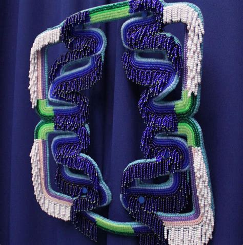 In The Hub Met Larissa Schepers