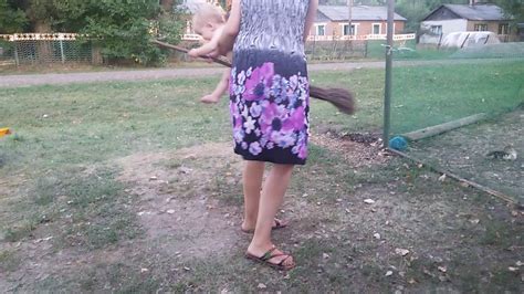 Маленькая ведьмочка в деревне. Дети это счастье. - YouTube