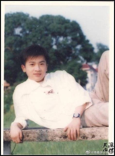 Pin Oleh Lucian Lu Di 90s