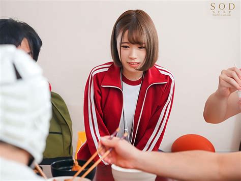 真夏の合宿で屈強なラグビー部員と相部屋に…汗臭い男たちの体液にまみれ1泊2日イカされ続けた新人女子マネージャー 真白美生｜エロ動画・アダルトビデオ｜fanza動画