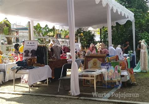 Identifikasi Potensi Umkm Unggulan Kelurahan Cibabat Gelar Opor Warta Pajajaran