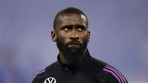 Antonio R Diger Ehefrau Einblicke In Das Leben Des Fu Ballstars Und Seiner Familie