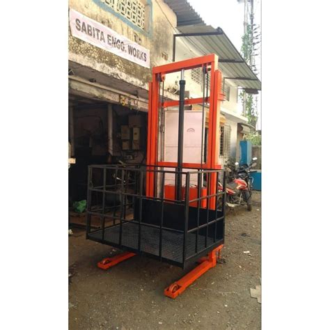 Mild Steel Manual Platform Stacker For Material Handling At In Vasai Virar