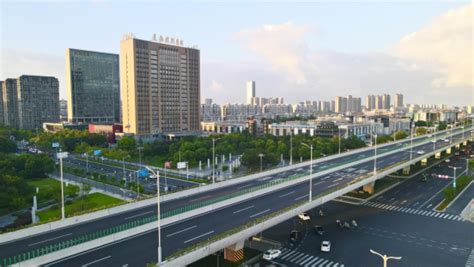 南通四建承建的江海大道高架东延工程喜获国家优质工程奖南通四建集团有限公司