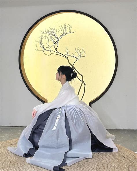 러블리즈 수정 촬스의 이슈와 유머
