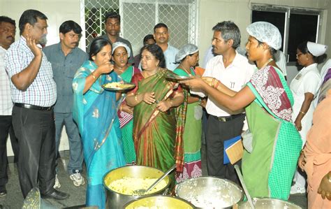 இந்தியா முழுவதும் பரவிய அம்மா உணவகம் ஞானகுரு