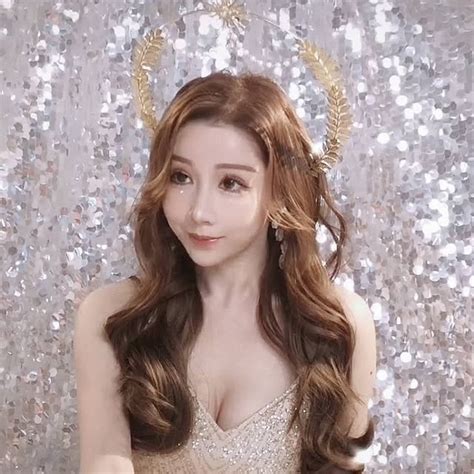 Cmnrst • Threads Say More