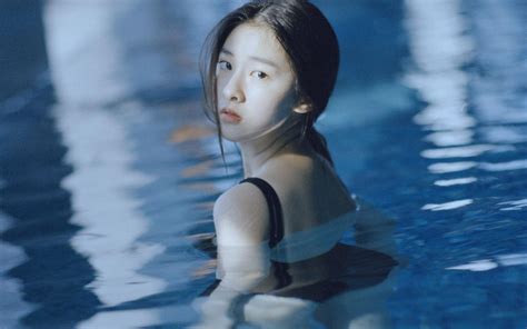 Mlito 游泳