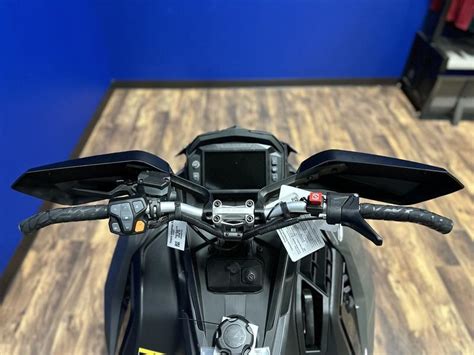 2025 Polaris® 9r Switchback Assault 146 Shadow Gray Gloss Black Wheels Powersports