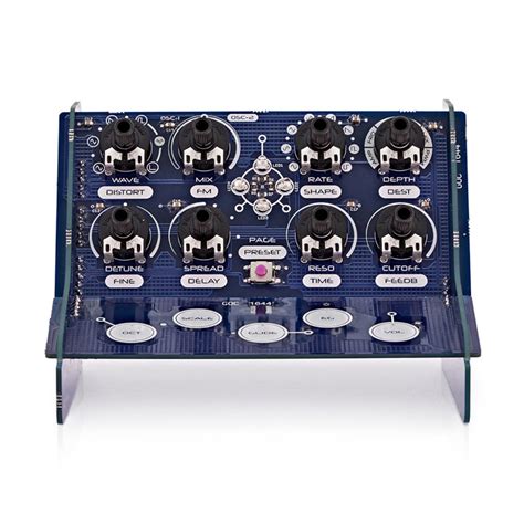 Behringer 2 Xm Synthesizer