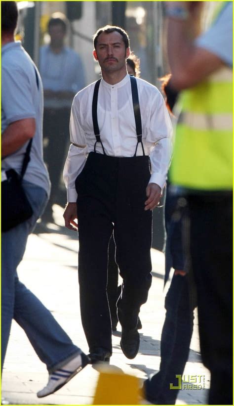 Photo Dr Watson Jude Law 07 Photo 1473791 Just Jared