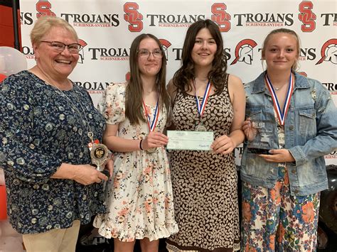 Scribner Snyder Presented With Second Place Ktch Quiz Bowl Awards Wdn Wayne Daily News