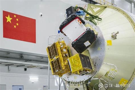 抢滩sar卫星百亿蓝海，天仪研究院为商业航天再添一把火 公司将力争明后年实现盈利。2024年，政府工作报告中首次提及商业航天，并将它归类为新质生产力。商业卫星是其中重要组成部分 雪球