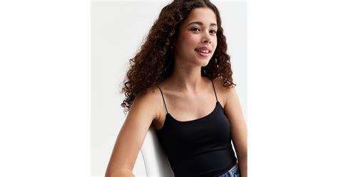 Girls Black Spaghetti Strap Cropped Cami Top New Look
