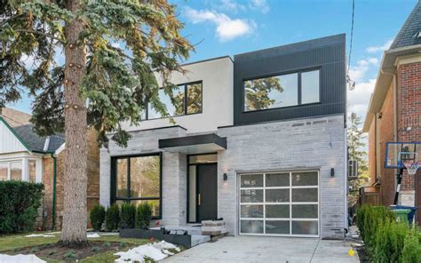 在加拿大多伦多的一座简约现代住宅67 Shelborne Avenue Toronto On Bilibilib站无水印视频解析