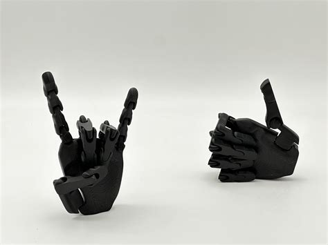Poseable Articulated Hand Model By Michael Wycoff Download Free Stl Model