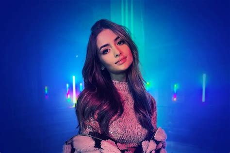 Hot And Fresh Iuliana Beregoi A Lansat „după Apus” I Ai Dat Play