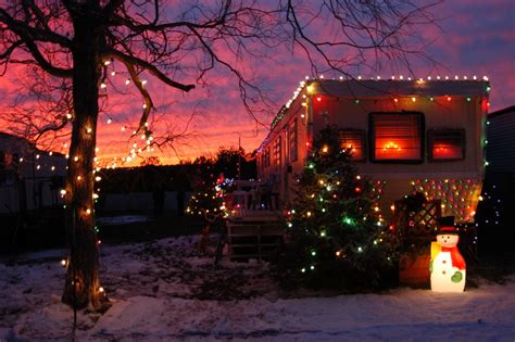 Trailer Park Babes On Twitter It S Beginning To Look A Lot Fucked For Christmas