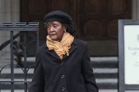 Mum Claws Back £200000 From Sons Ex Girlfriend After Giving Them Money To Buy A House Mirror