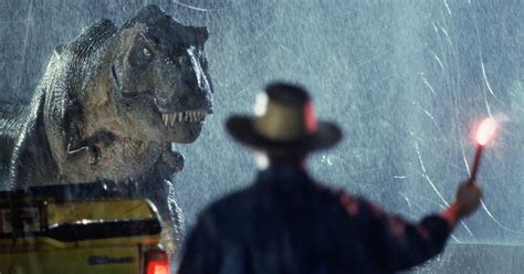 Jurassic Park Proves Theres Nothing Like Going Out To The Movies