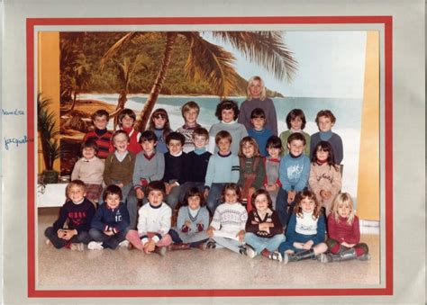 Photo De Classe Ce1 De 1981 Ecole De La Batarelle Copains Davant