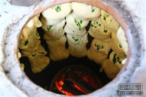 三重美食老曾碳烤燒餅店排隊燒餅碳烤燒餅 鹹酥餅 胡椒餅