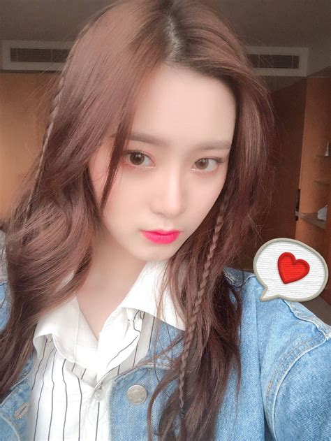 Xu Yiyang Ex Smrookies Gadis Korea Wanita Gadis