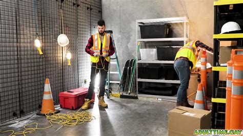 Jonathan Taylor Have Threesome With Hatler Gurius And Blain Oconnor