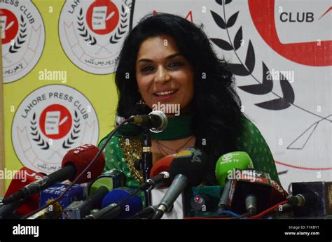 Pakistanische Meera Fotos Und Bildmaterial In Hoher Auflösung Alamy
