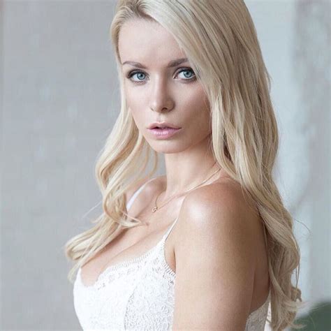 Ekaterina Enokaeva Лицо