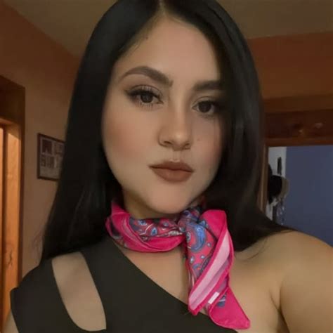 Heimy S Zaragoza Heimy Pau • Threads Say More