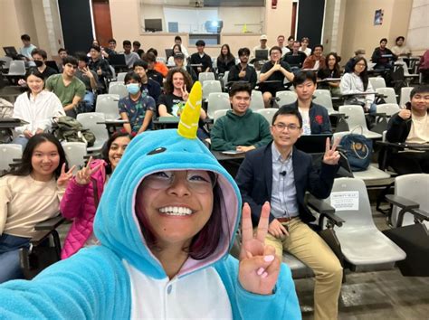 Kaitlin Calimbahin On Linkedin 🎃🍫 Happy Halloween From Uc San Diego Jacobs School Of Engineerings