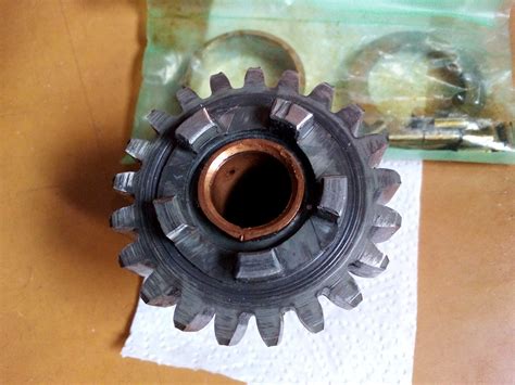 Коробка (КПП), ведущая звездочка ИЖ Планета Спорт: 150 грн ...