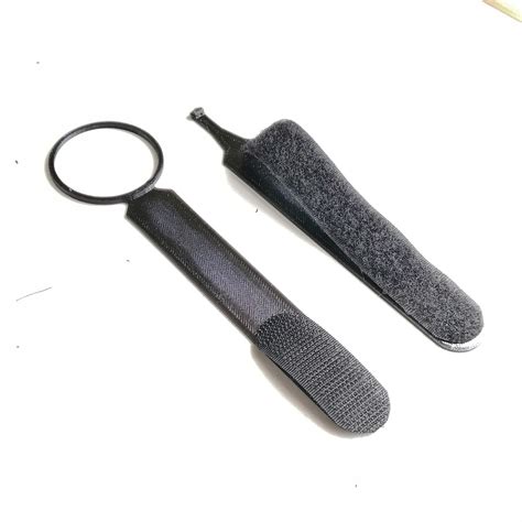 Oculus Quest Controller Gripless Straps By Mrjw Download Free Stl Model Oculus Quest Controller Gripless Straps By Mrjw Download Free Stl Model