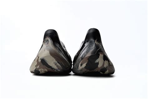 Best Cheap Yeezy Foam Rnr Mx Cinder Replica Id4126