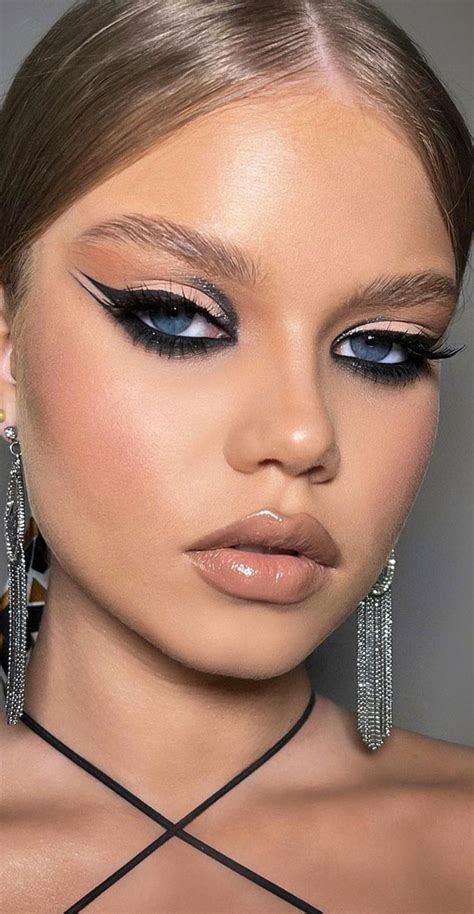 Trends 2022 Makeup At Olga Patrick Blog