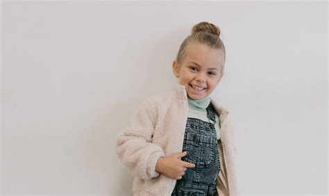 Cora Mini Models Talent